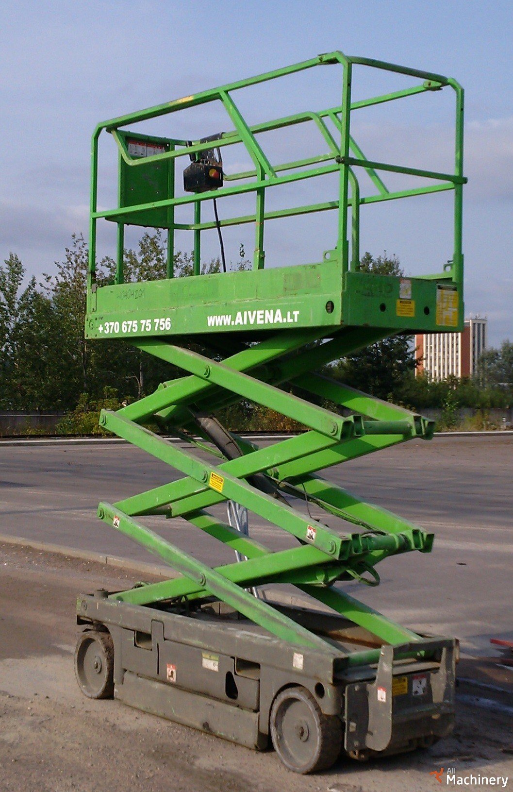 HAULOTTE Compact 8 Scissor lifts (2007 year) |ID 1072