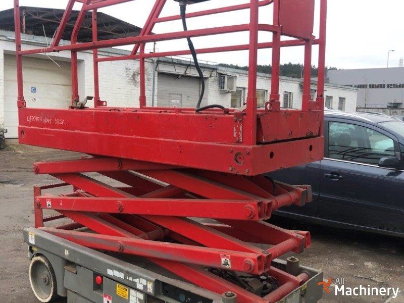 HAULOTTE Compact 8 Scissor lifts (2006 year) |ID 2496