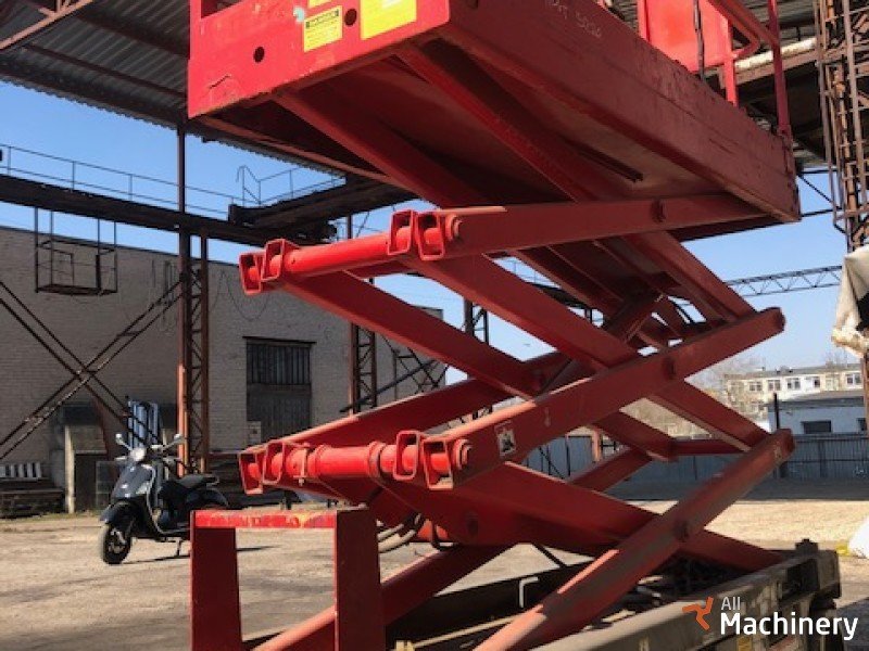 HAULOTTE Compact 8 Scissor lifts (2006 year) |ID 2650