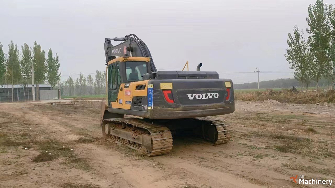 VOLVO Volvo200 Tracked excavators (2018 year) |ID 5025